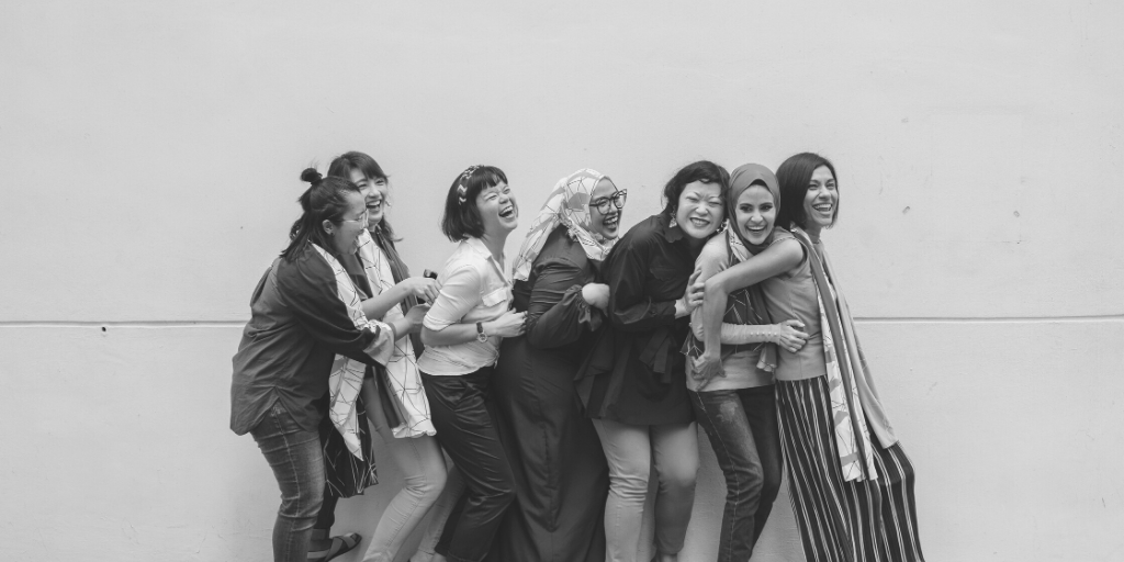 Women, Living Free (Embrace Your Whole Self!) – Sara, Living Free